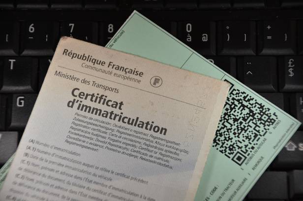 Qu’est-ce qu’une carte grise ? – GMF