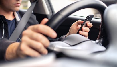 Guide complet sur la recharge de votre voiture électrique -GMF