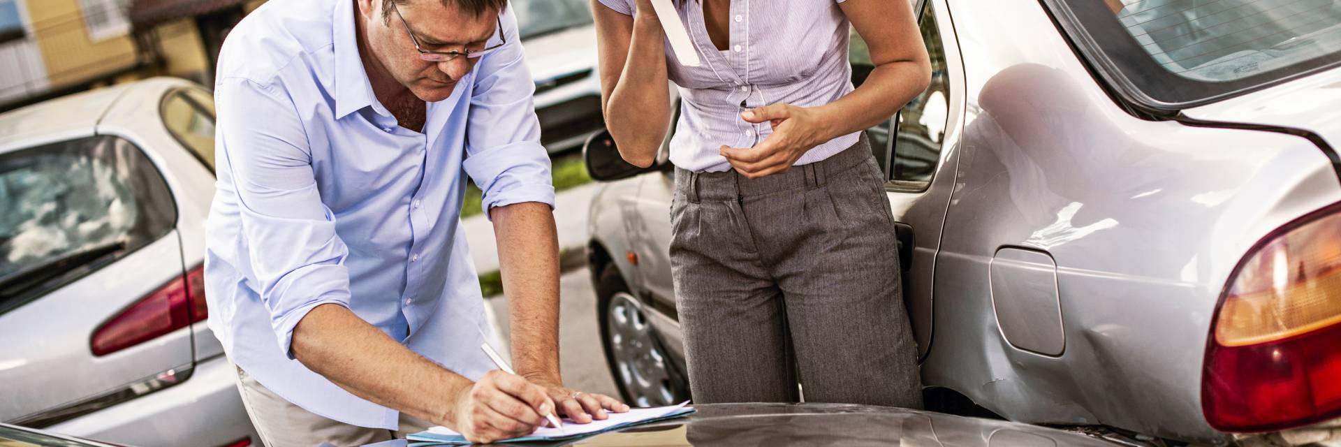 Remplir un constat amiable pour son auto. - GMF